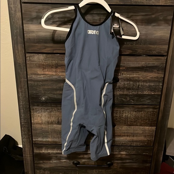 Barena | Swim | Arena Powerskin Carbon Pro Blue And White Performance ...